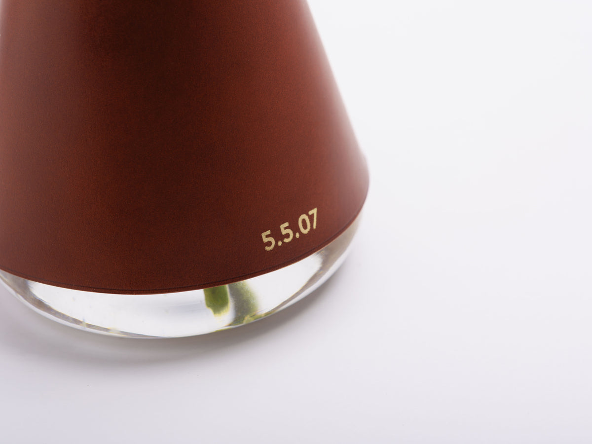 Lab Series Leather Wrapped Vases, Conical – THERAS ATELIER